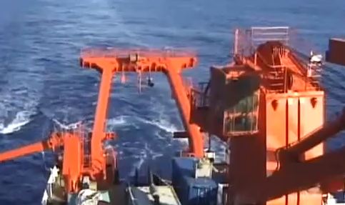 Exploring the Deep 1 - Life under the Sea - The Documentary Network