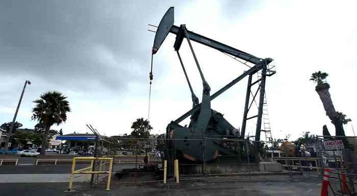 Oil of L.A. - The Documentary Network