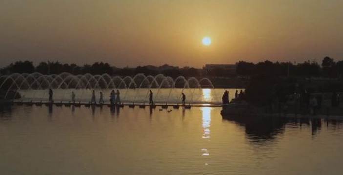 Turning the Desert Green in Qatar - The Documentary Network
